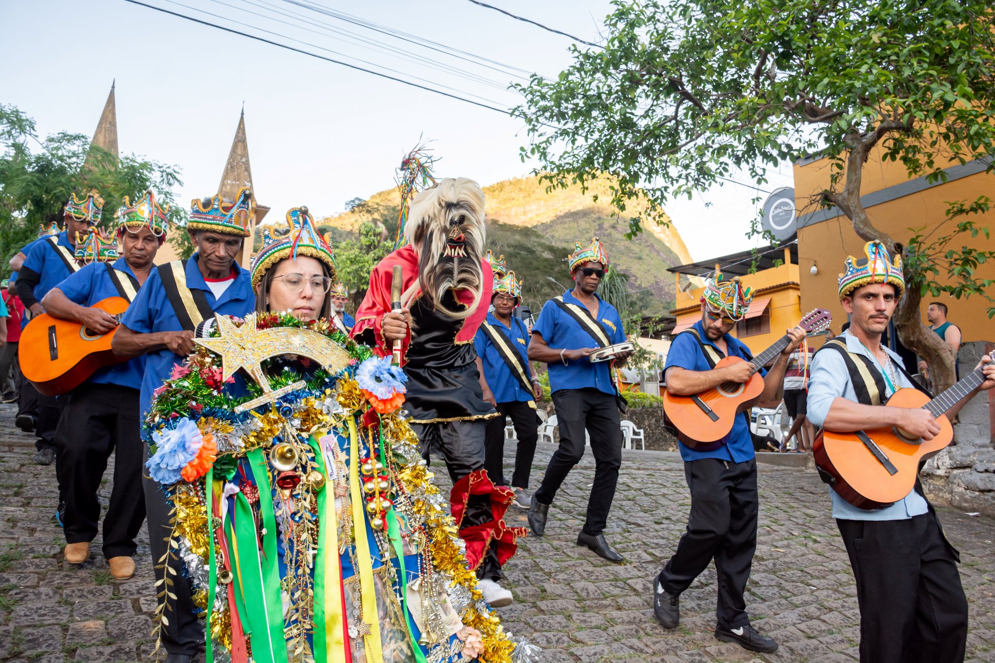 SECULT - Encontro de Folias de Reis é realizado no distrito de Burarama em Cachoeiro de Itapemirim